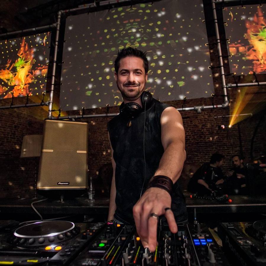 DJ Roscoe Deem is Back on Phangan and flexing his Techno Vibes | Koh ...